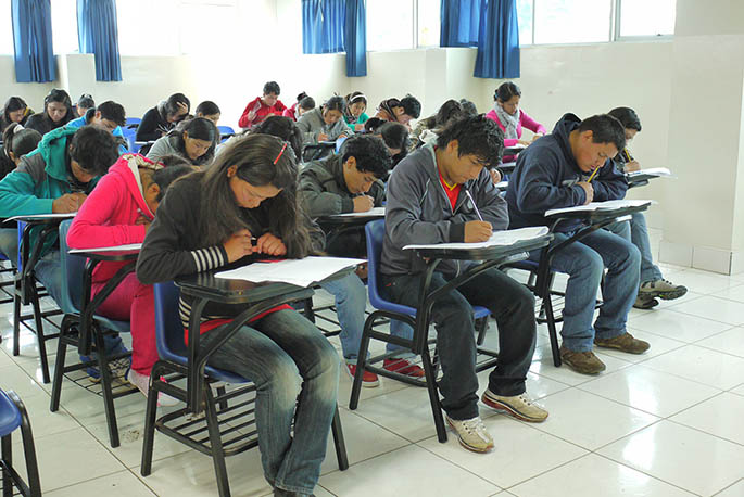 Instituto Continental beca a estudiantes de zonas rurales - Instituto ...